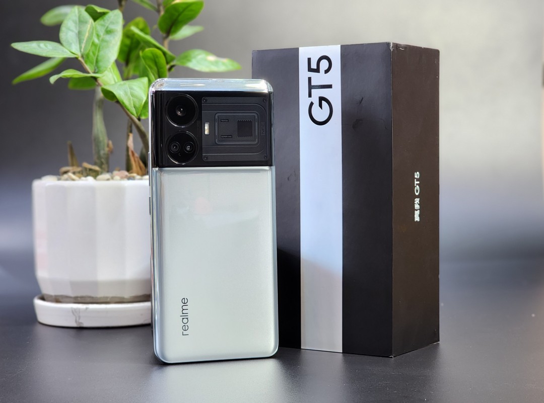 Realme GT5 5G 12GB|256GB Snapdragon 8 Gen 2 New Fullbox | VioStore Uy ...